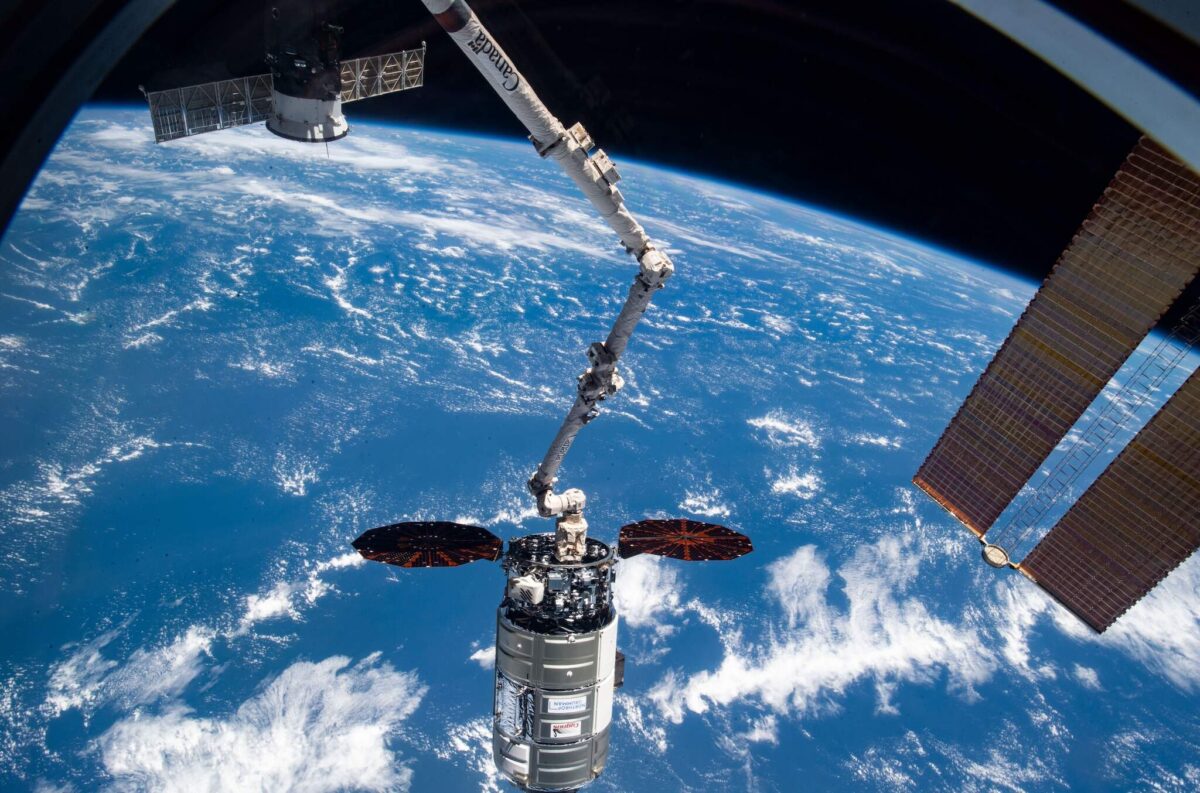 McMaster Engineering professor receives grant to advance space robotics ...